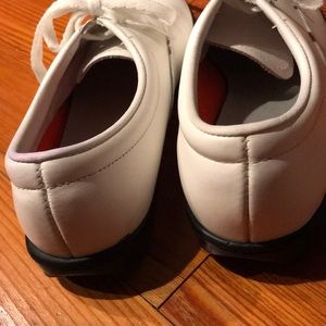 Dinkles | Shoes | Dinkles Vanguard Marching Band Shoe M 6 W 8 | Poshmark